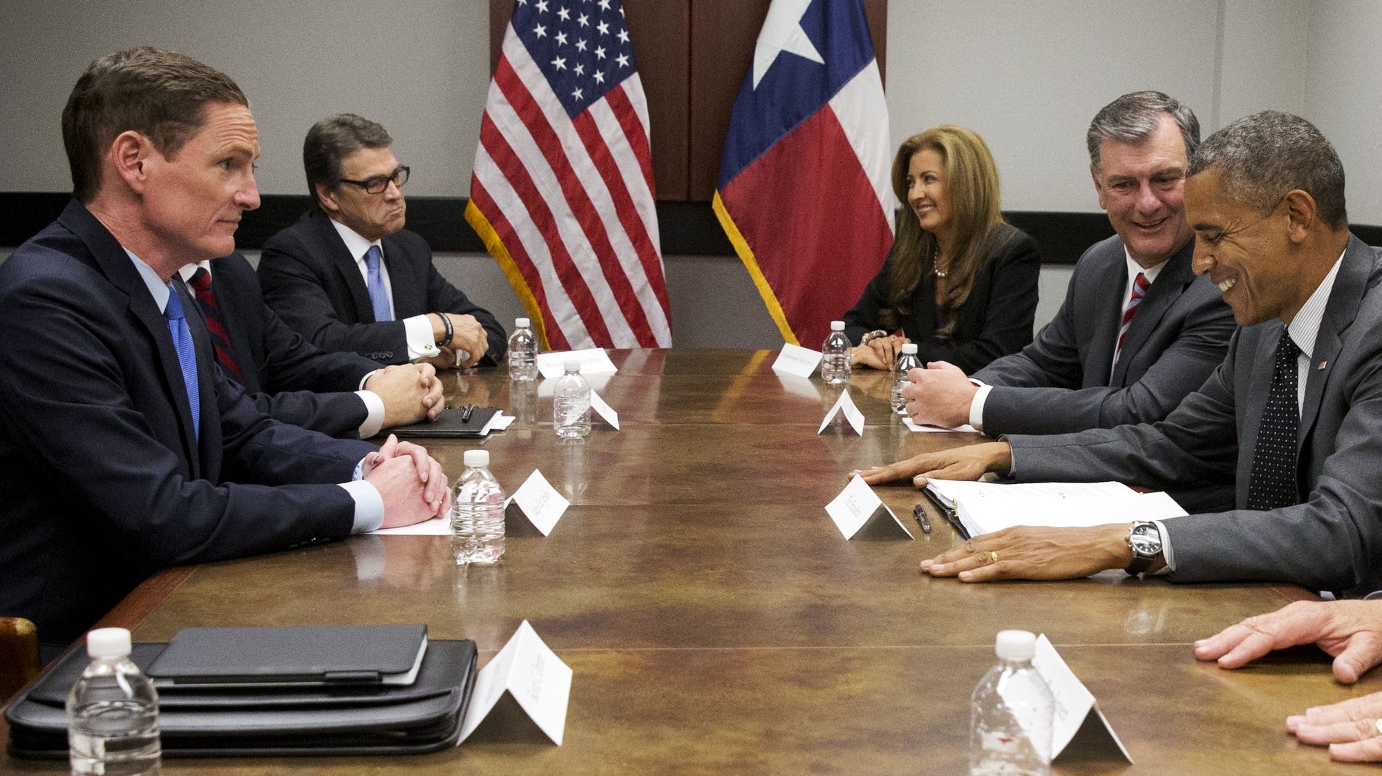 1,000 Words: The Perry-Obama meeting | MPR News