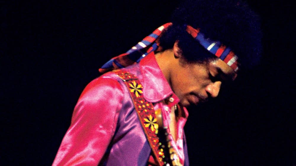 Jimi Hendrix toured with the Monkees, bringing rise to "foxy Davey ...