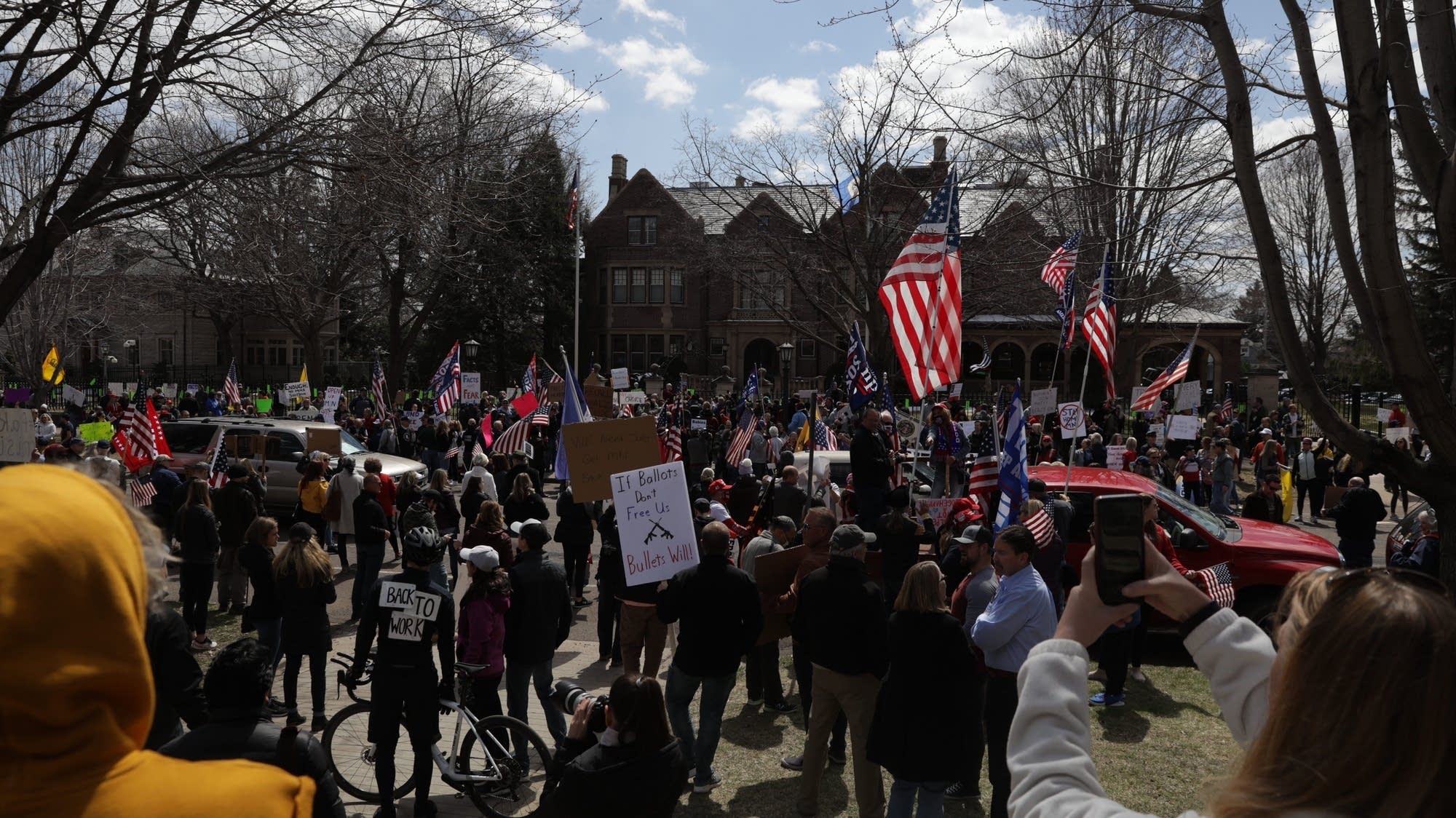 Behind rallies to reopen economy, a Minnesota activist and his family ...