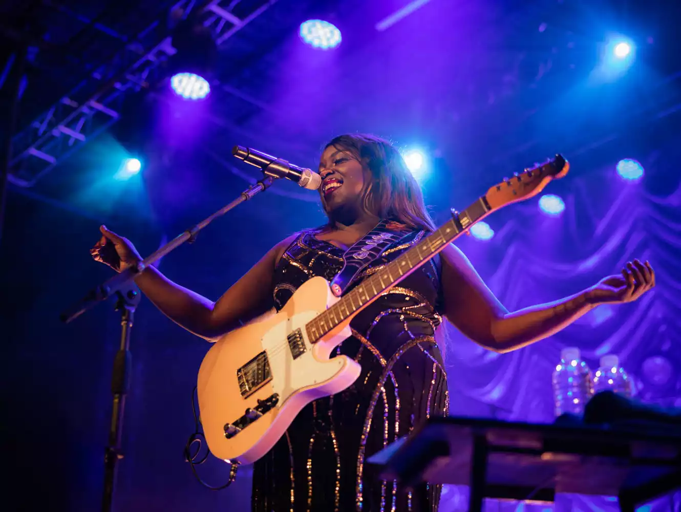 Photos: Yola gives electrifying First Avenue performance
