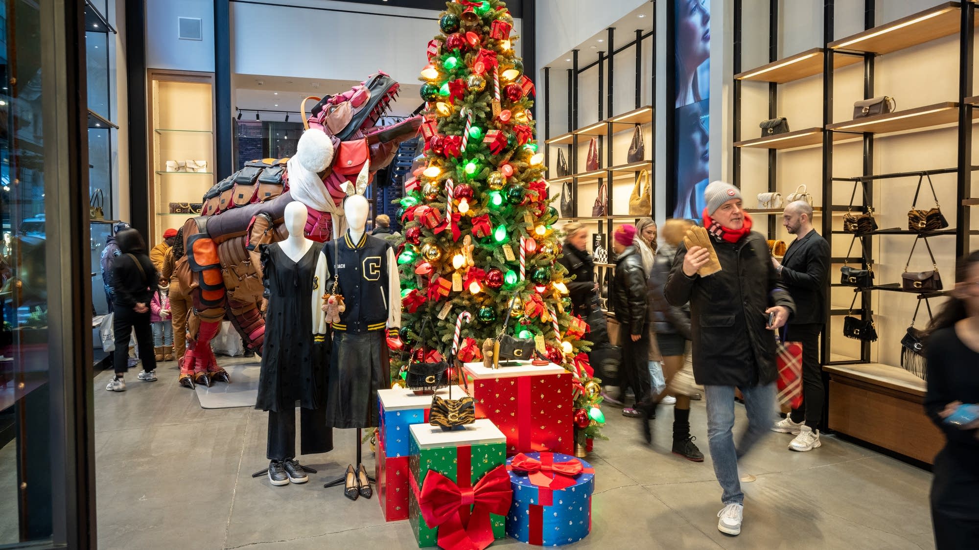 Why more retailers are charging return fees