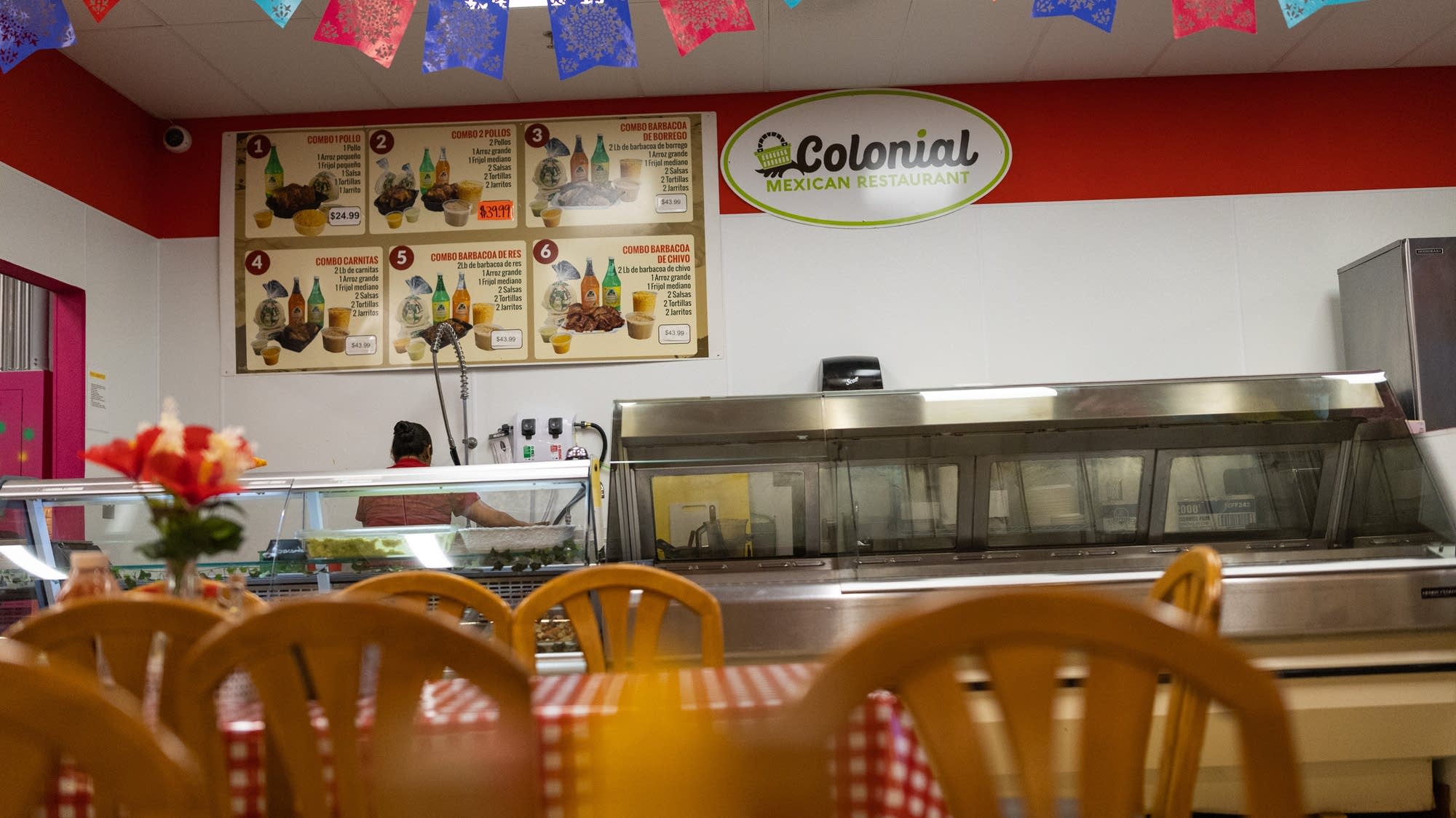 Minnesota businesses feeling the strain of immigration enforcement ...