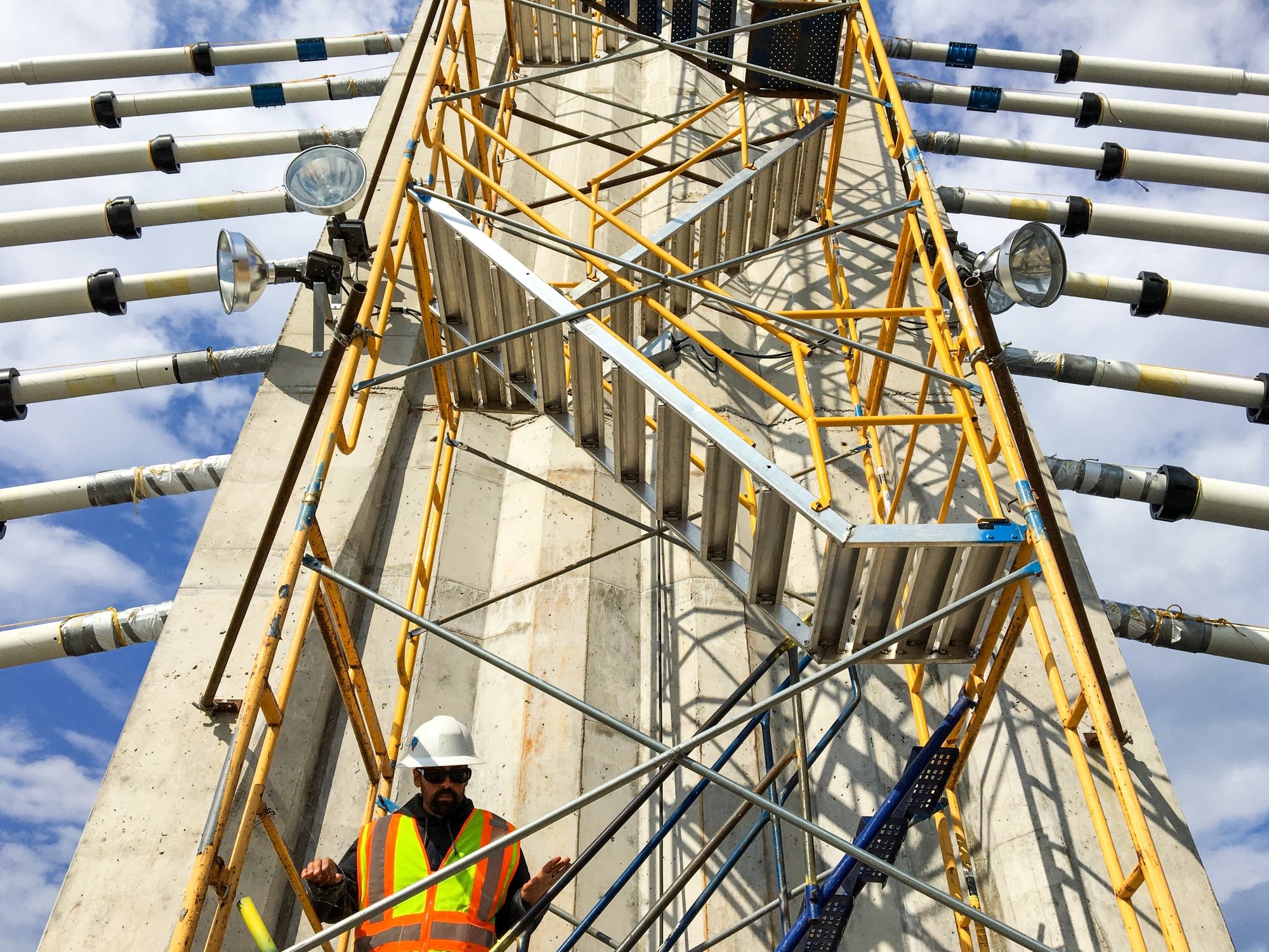 Photos: Crews reach major milestone on bridge connecting Minnesota ...