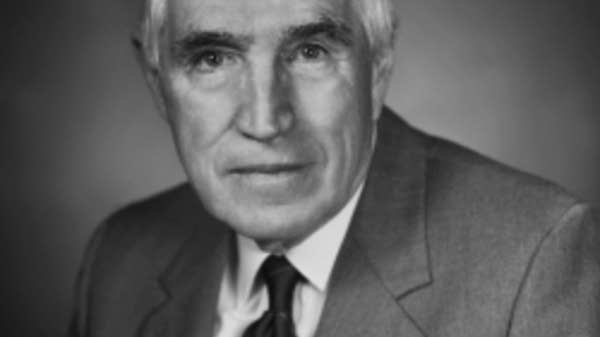 Mayo researcher, inventor of G-Suit dies | MPR News