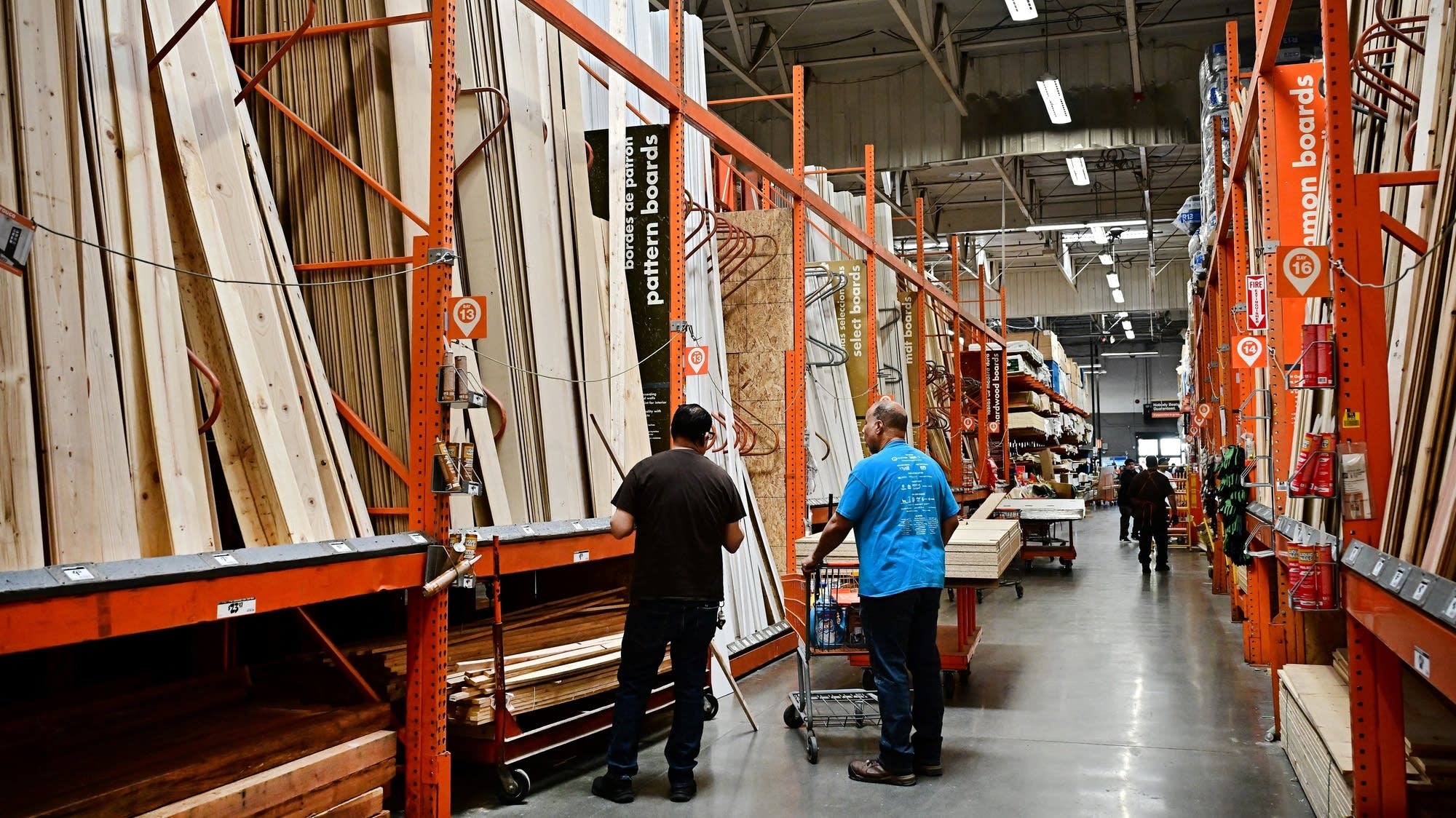 Home remodeling sector shows signs of flagging as costs rise