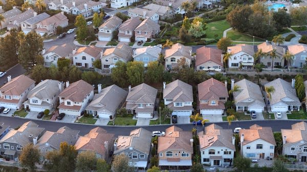 Why the number of new households is shrinking in the U.S.