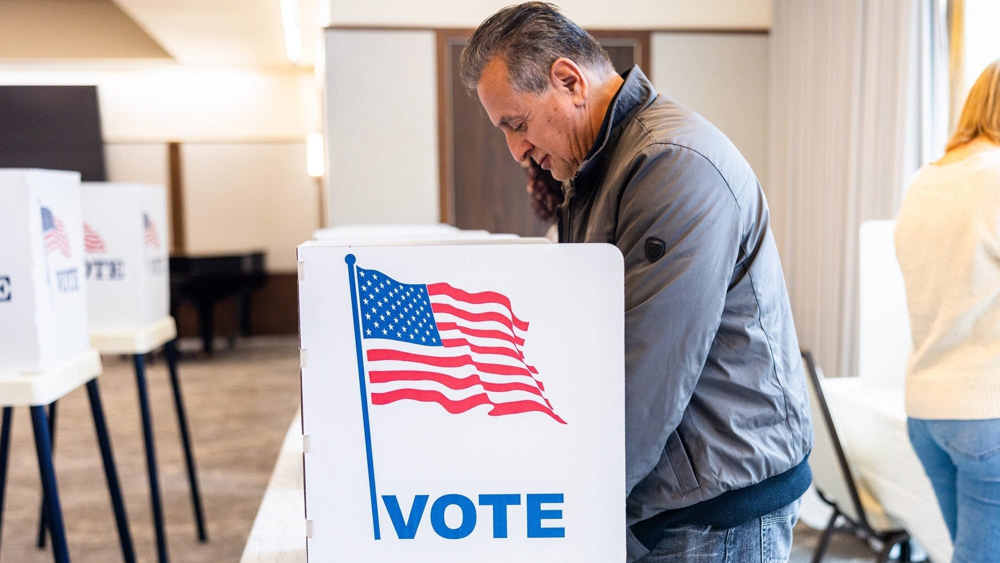 Disinformation on elections, migration is spreading in Spanish too