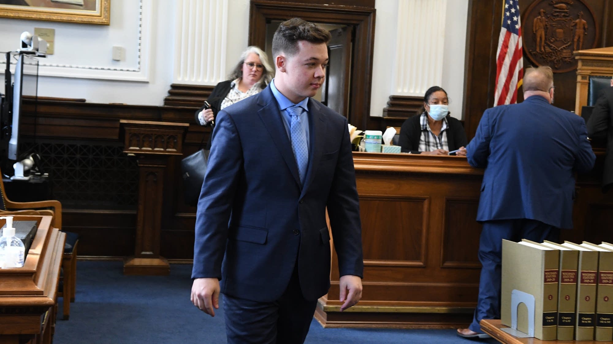 Judge hopes to seat Kyle Rittenhouse jury within a day | MPR News