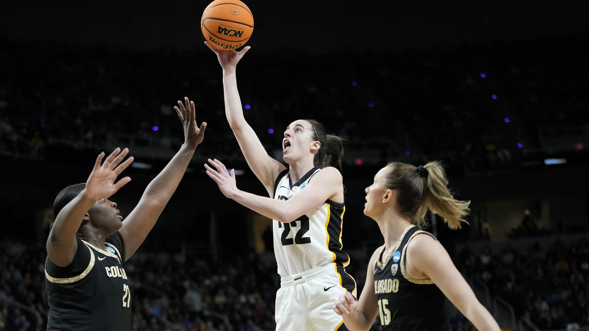 Caitlin Clark leads Iowa to 89-68 win over Colorado and rematch with ...