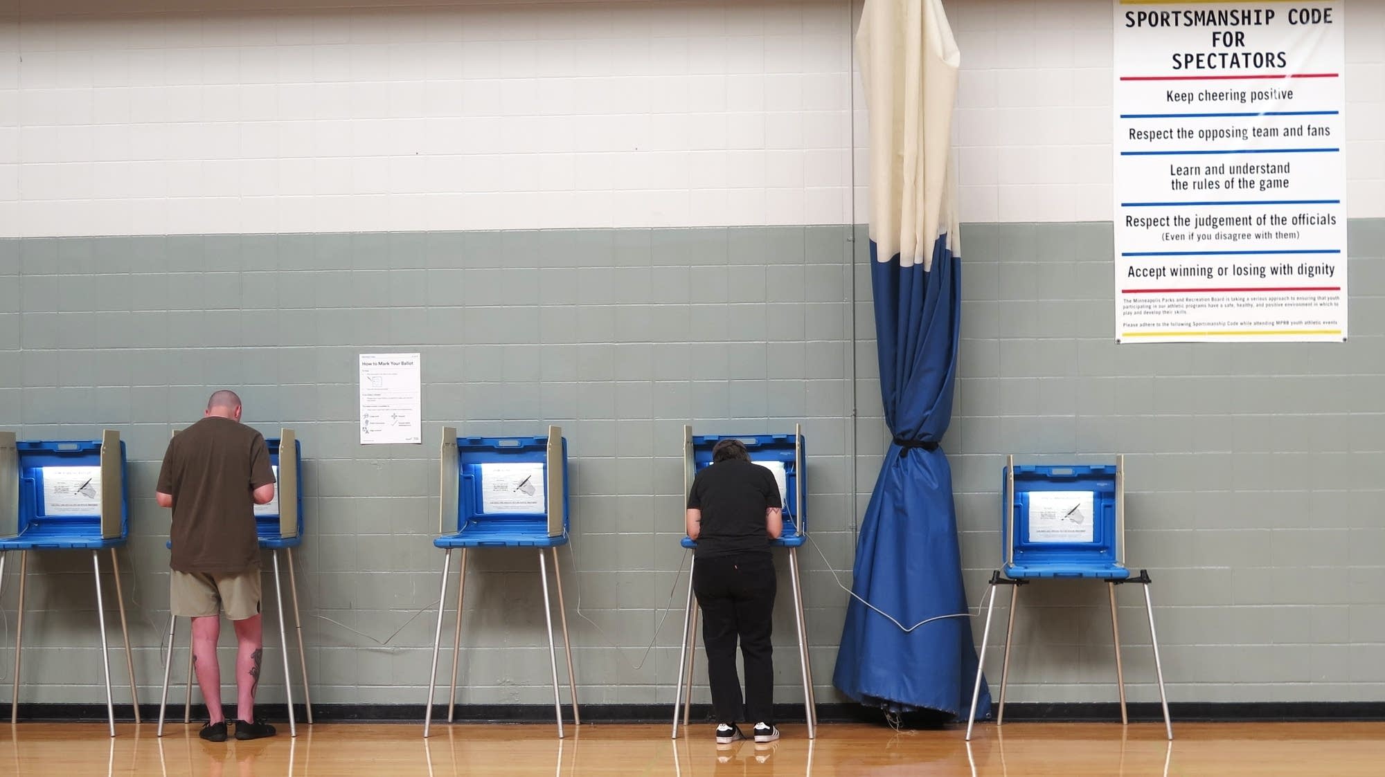 Breaking down new Minnesota poll results | MPR News