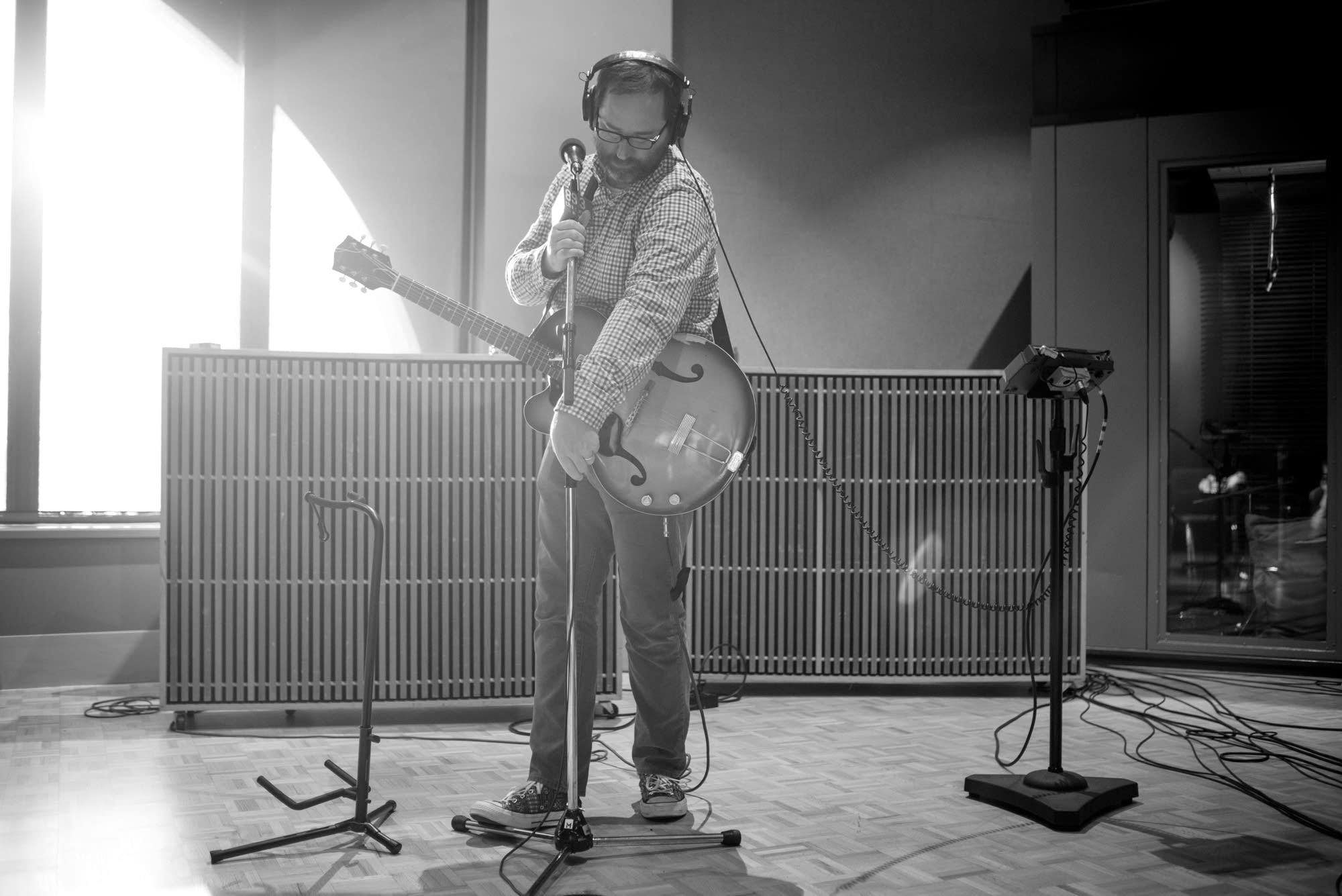 Reigning Sound perform in The Current studio