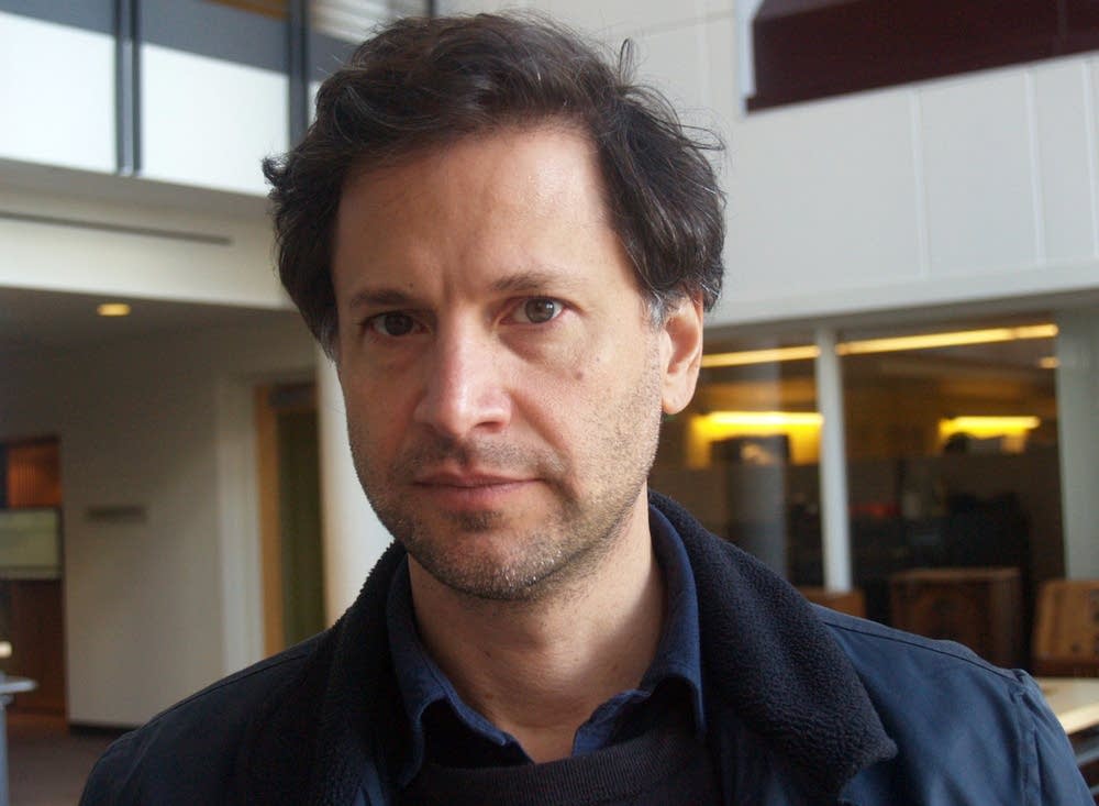 Bennett Miller's 'Foxcatcher' tells true story of money and murder ...