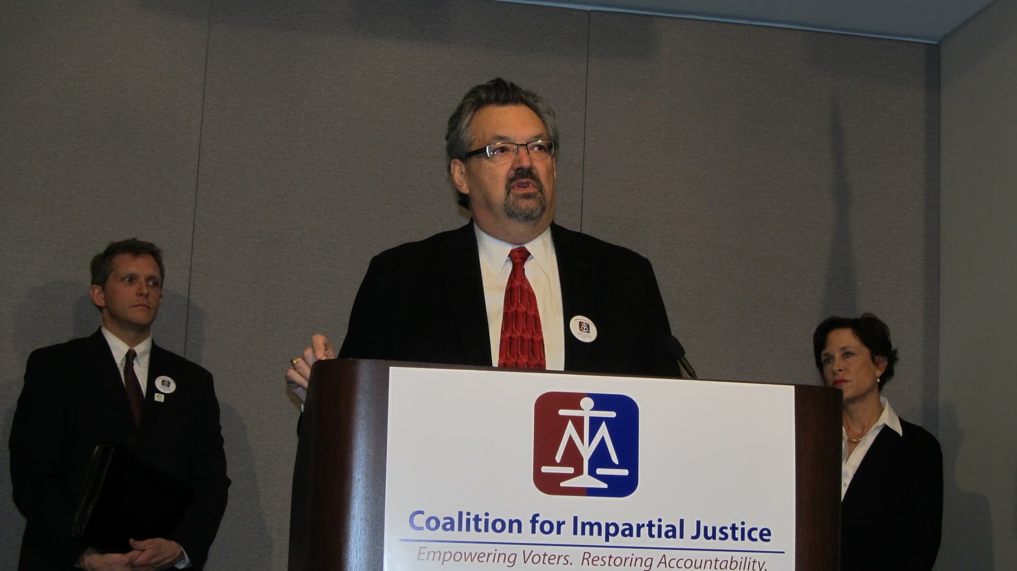 Group renews push to change how judges are elected | MPR News