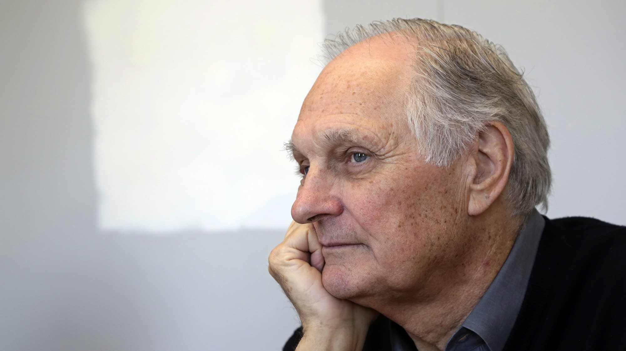 'M.A.S.H.' star Alan Alda reveals he has Parkinson's disease | MPR News