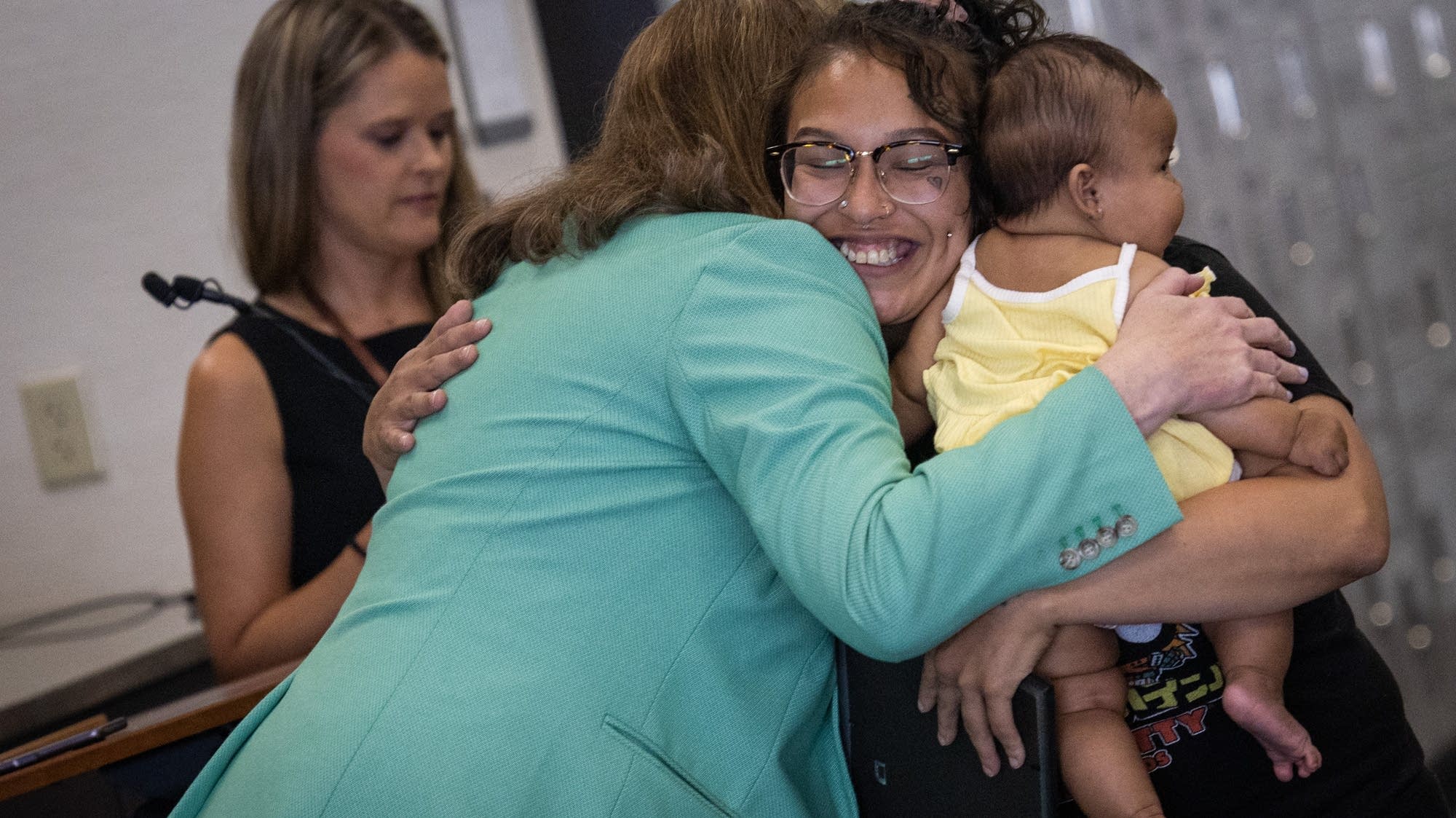 Hennepin County treatment court graduates commit to long-term recovery ...
