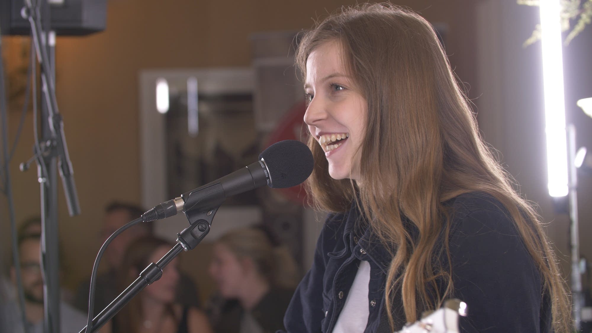 Jade Bird performs a MicroShow at the James J. Hill House