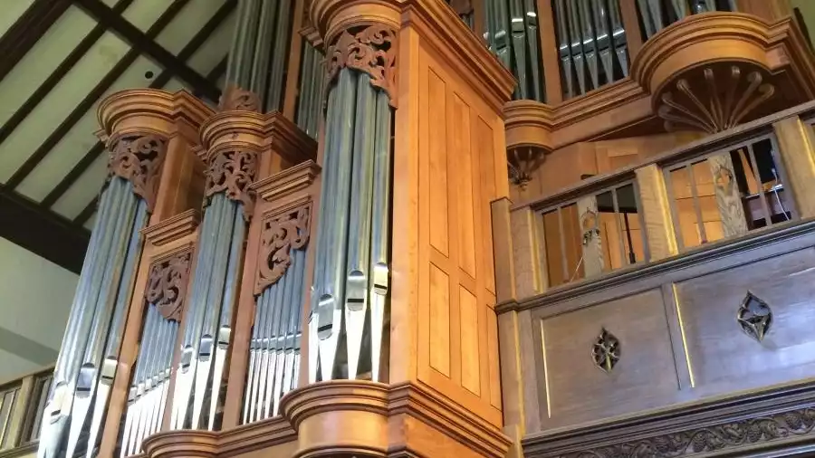 1992 Jaeckel organ at Pilgrim Congregational Church, Duluth, Minnesota ...