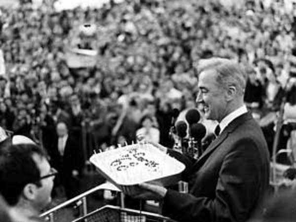 Getting "Clean for Gene" | Minnesota Public Radio News