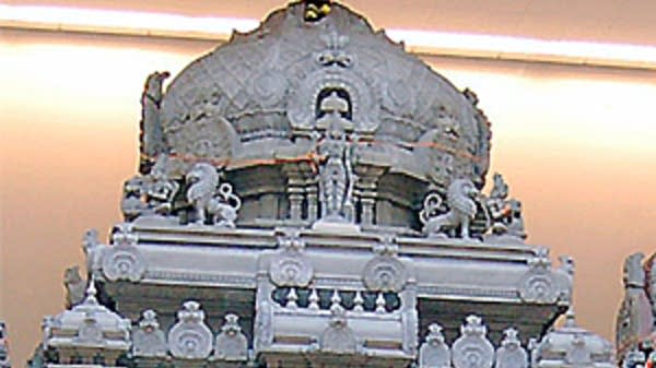 Hindu temple rises from a Minnesota cornfield | MPR News
