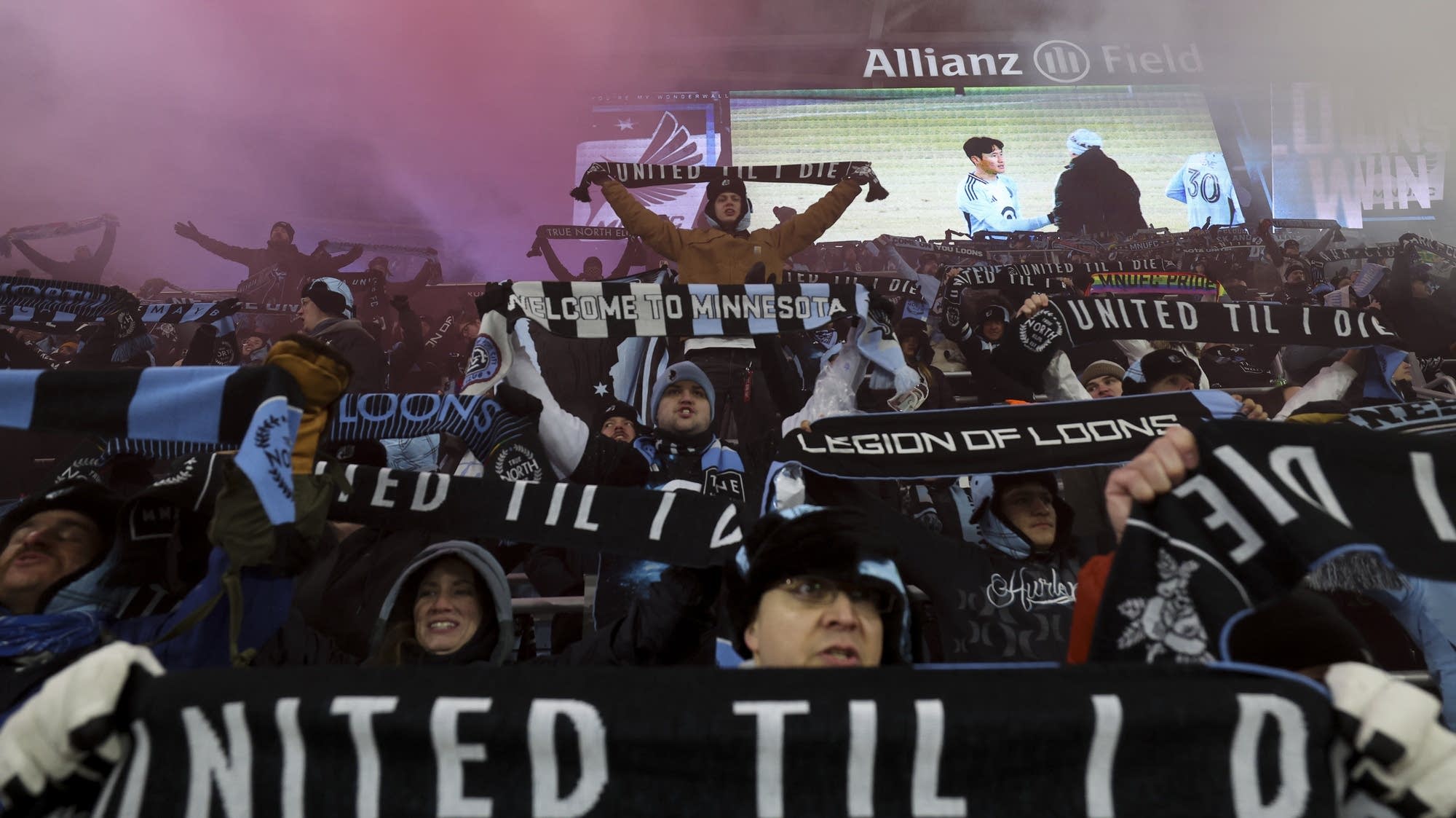Tani Oluwaseyi, Wil Trapp lead Minnesota United to 2-1 victory over ...