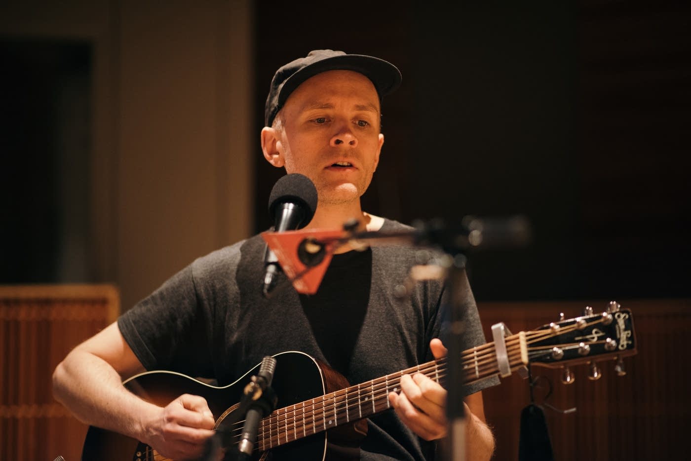 Jens Lekman plays an acoustic set and shares his songwriting approach ...