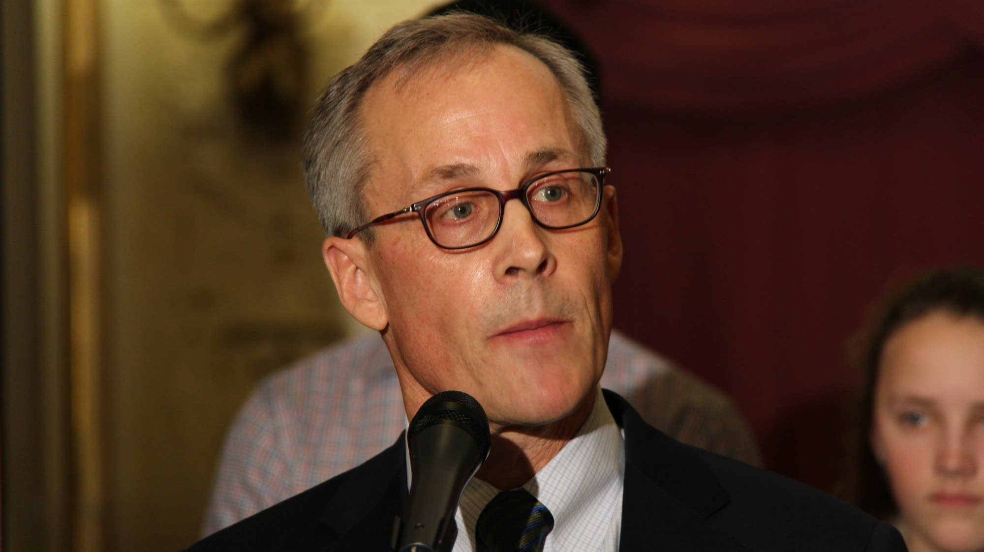 Tom Hoch, theater executive, announces bid for Mpls. mayor | MPR News