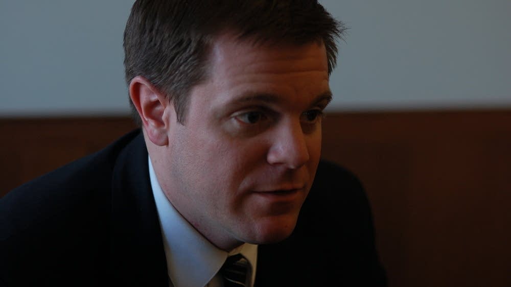 U of M hosts state legislators for annual economic conference | MPR News