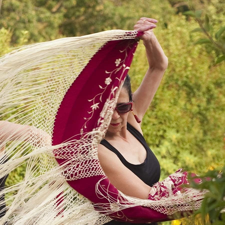 Weekend Arts Roundup: Happy Beautiful Summer