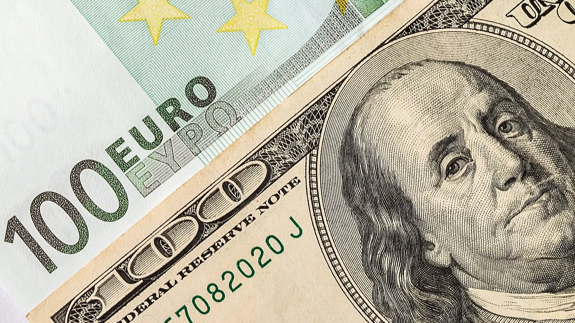 Why is the U.S. dollar so strong right now? - Marketplace