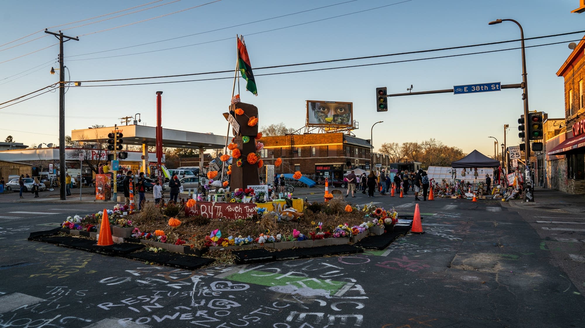 Minneapolis City Council pushes back George Floyd Square construction ...