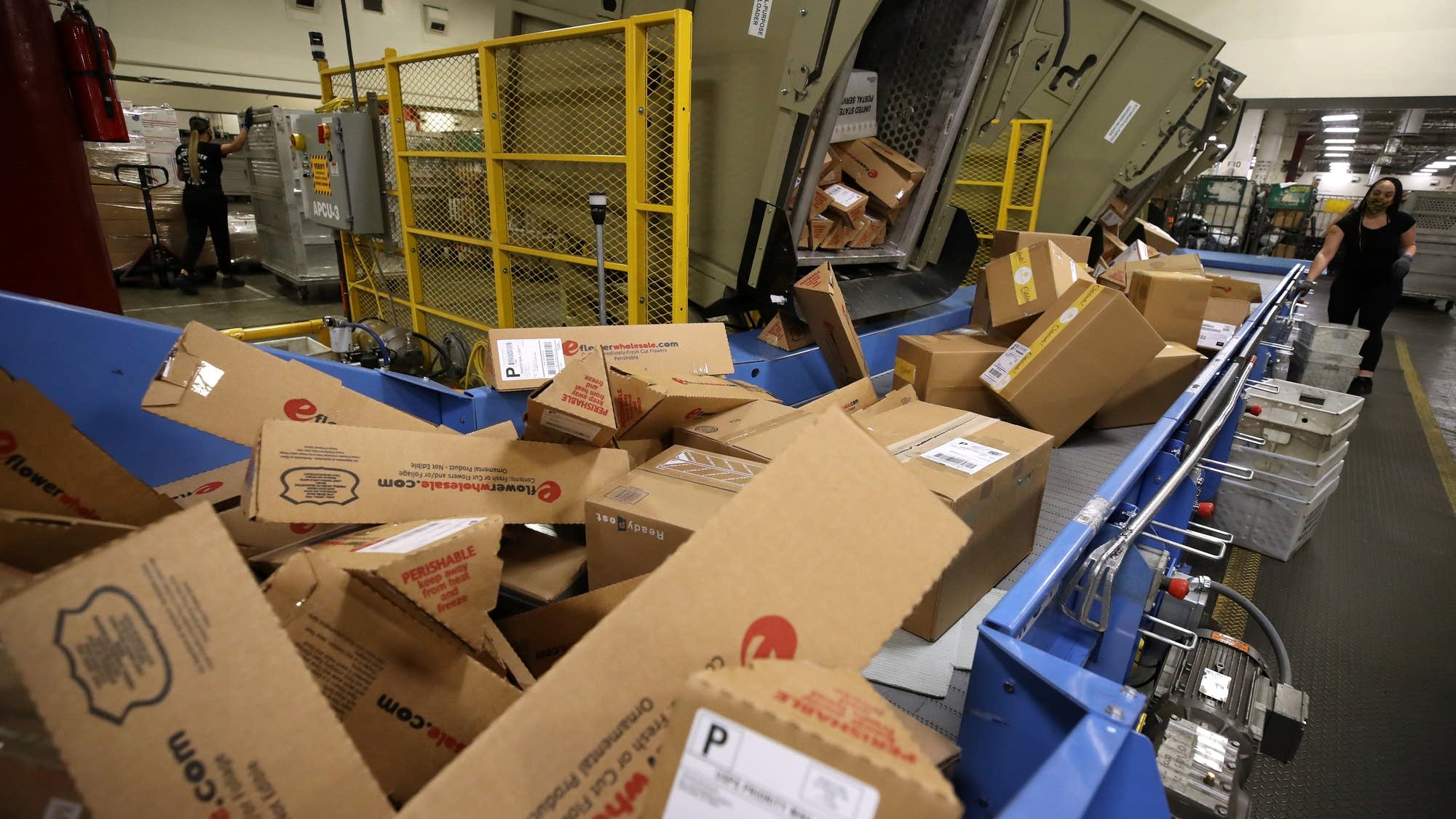 Retailers have to figure out how to handle all our online returns