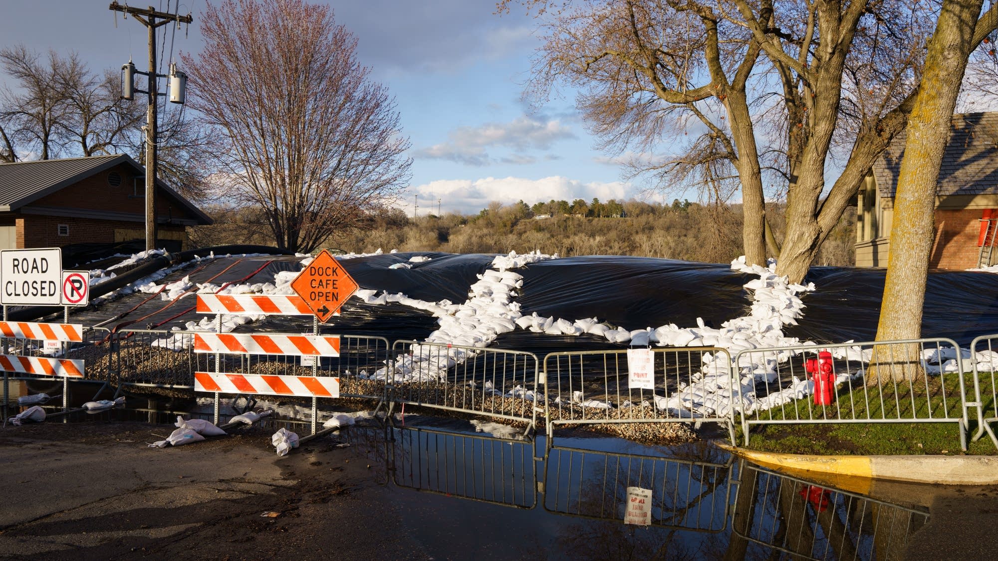 River level falling, debris still a problem along St. Croix River in ...