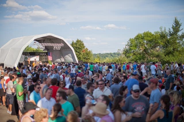 Coffee Break: Backyard Bash