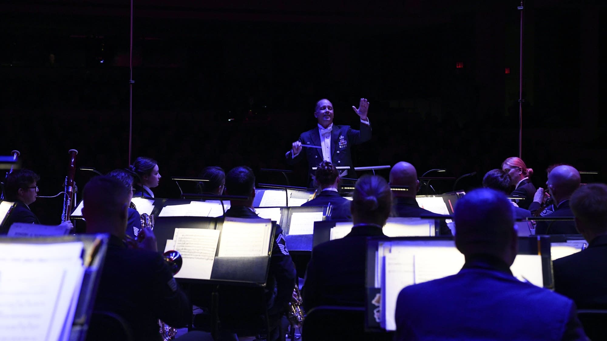 U.S. Air Force Band celebrates Minnesota and U.S. in patriotic ...