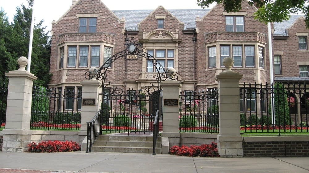Horace Dodge Mansion