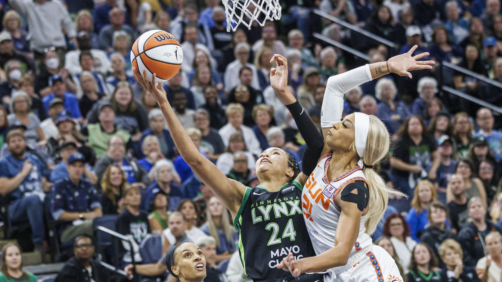 Lynx return to finals with 88-77 win over Sun behind Collier's 27 ...