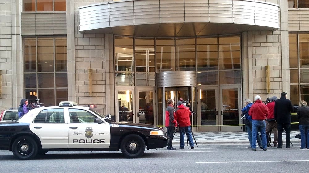 Police give the all clear after report of shots in Minneapolis building ...