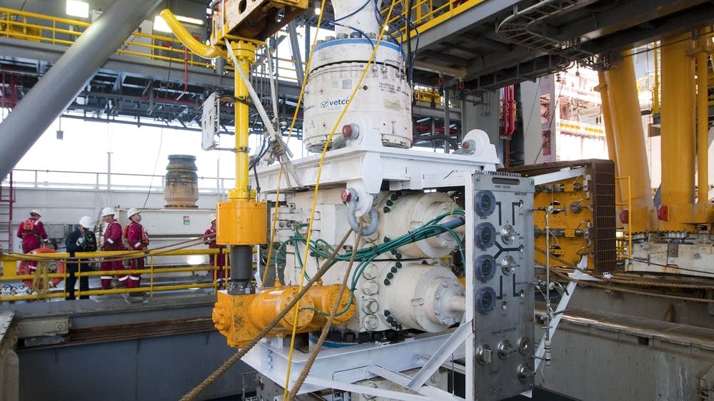 BP's new oil cap headed for well, then testing | MPR News