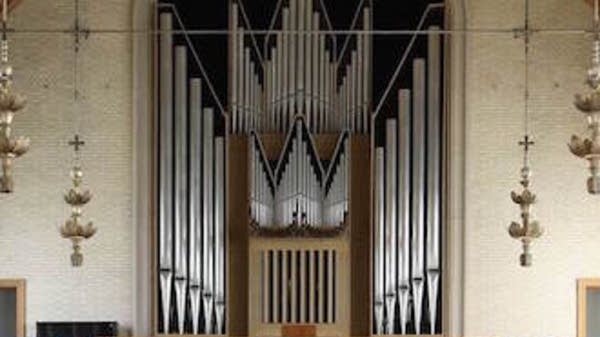 Brass Tracks III | Pipedreams