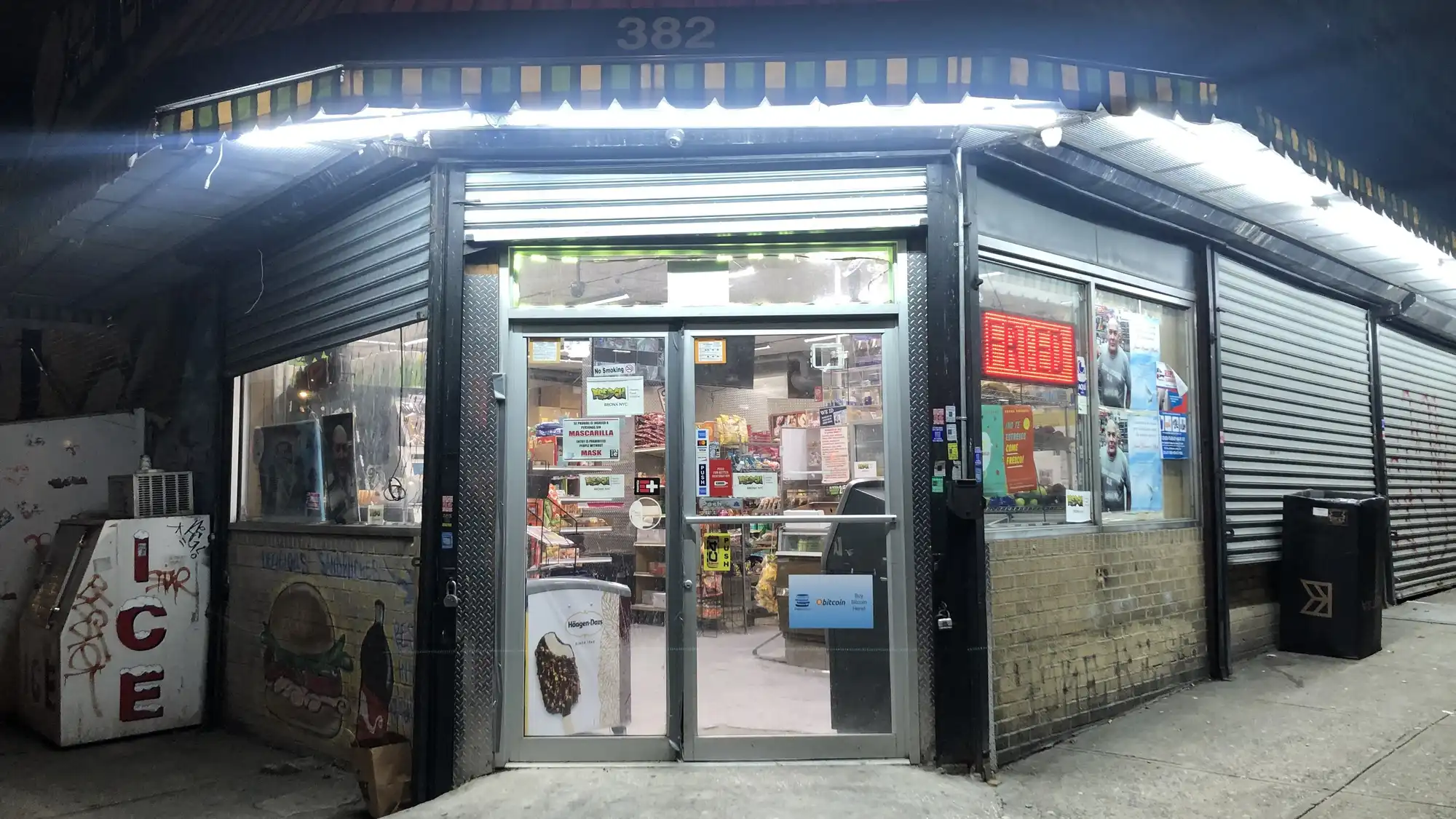 "Essential" NYC bodegas are struggling during pandemic - Marketplace