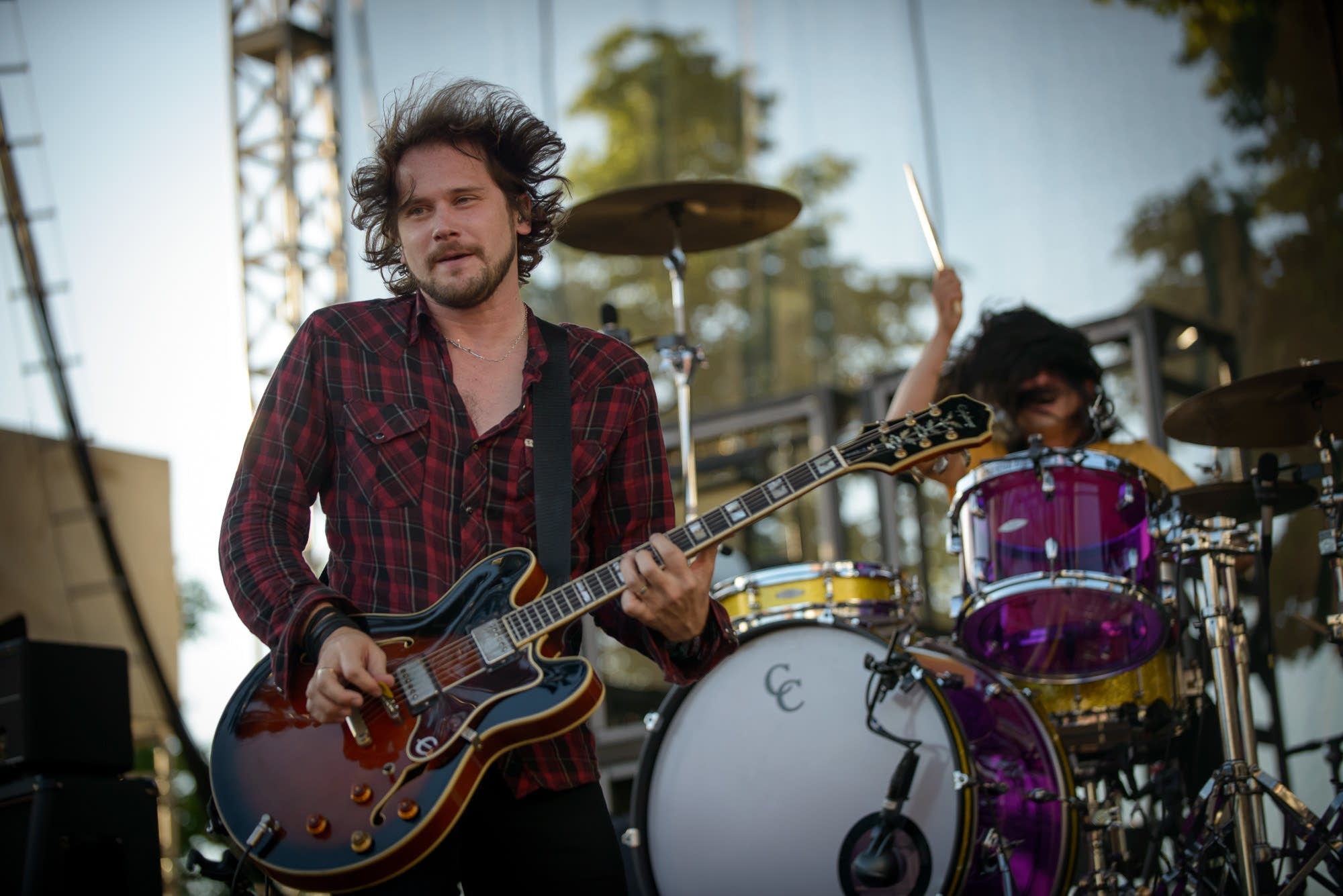 Watch Silversun Pickups perform 'Dots and Dashes' at Rock the Garden 2013