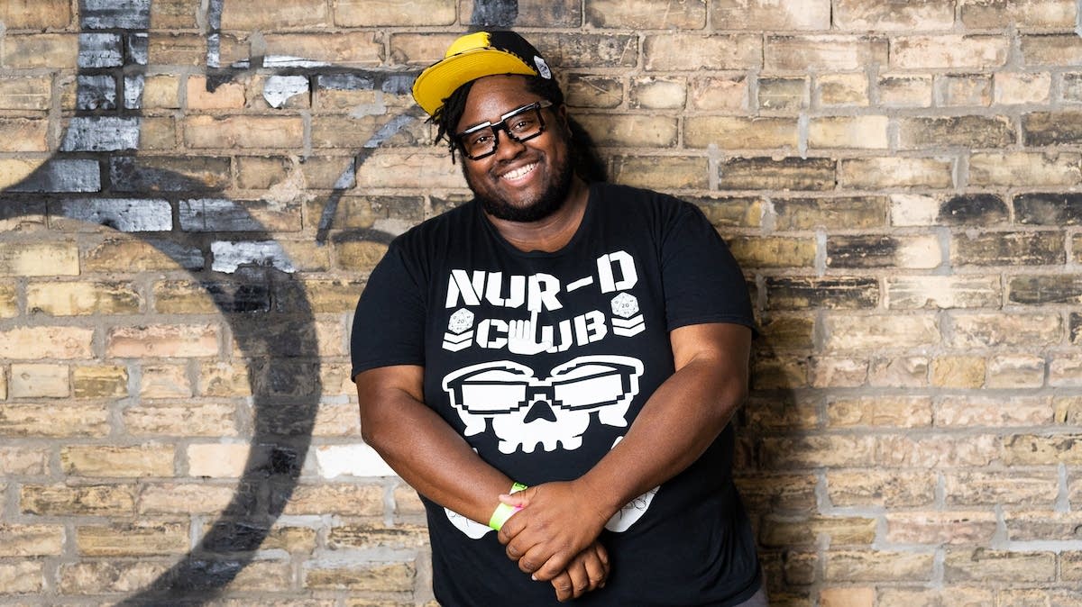 Minnesota rapper Nur-D makes video with River City Rhythm drum and ...