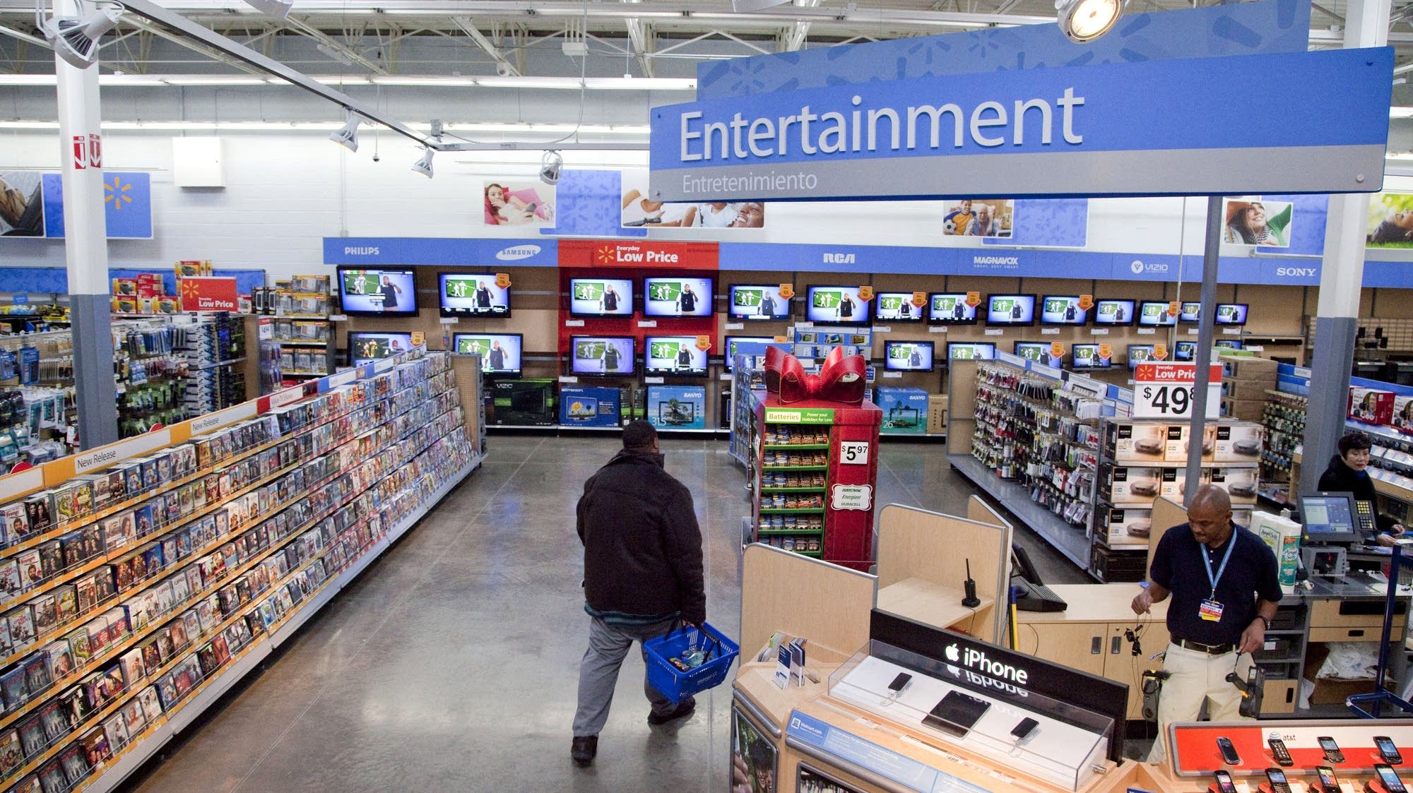 Walmart to require customers to wear masks at all its stores | MPR News