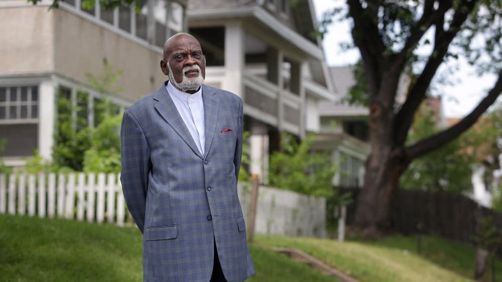 In Minneapolis' Hawthorne neighborhood, hope still stands | MPR News