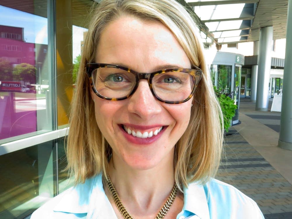 Doctor hopes free sunscreen at the fair will change habits | Minnesota ...