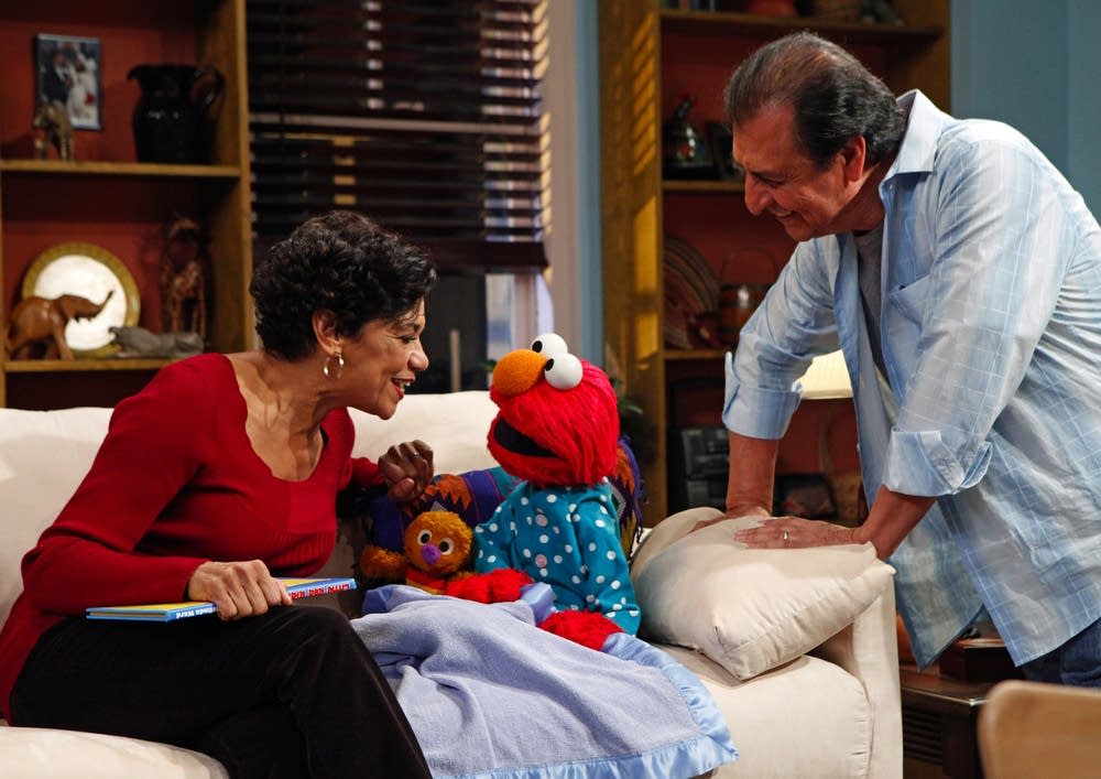 Sonia Manzano, Sesame Street's Maria, to retire after 44 years | MPR News