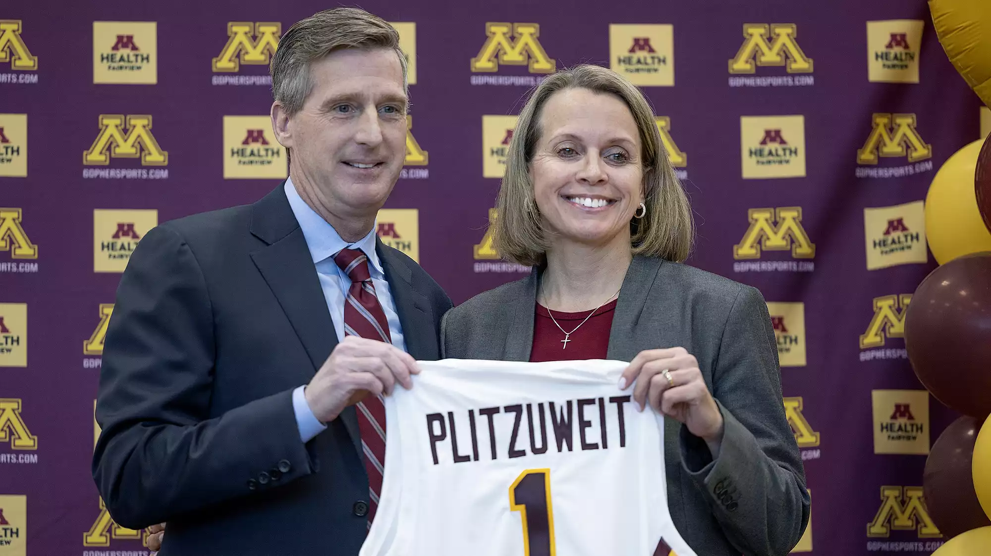 New Gophers coach Plitzuweit has core freshmen 4 staying put | MPR News