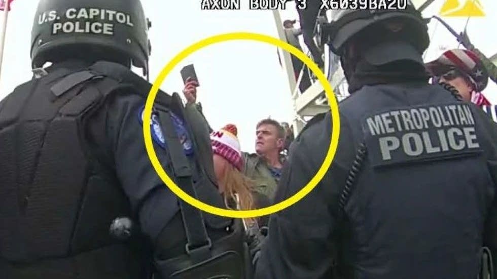 ‘Bob’s Burgers’ actor pleads guilty to interfering with police during ...