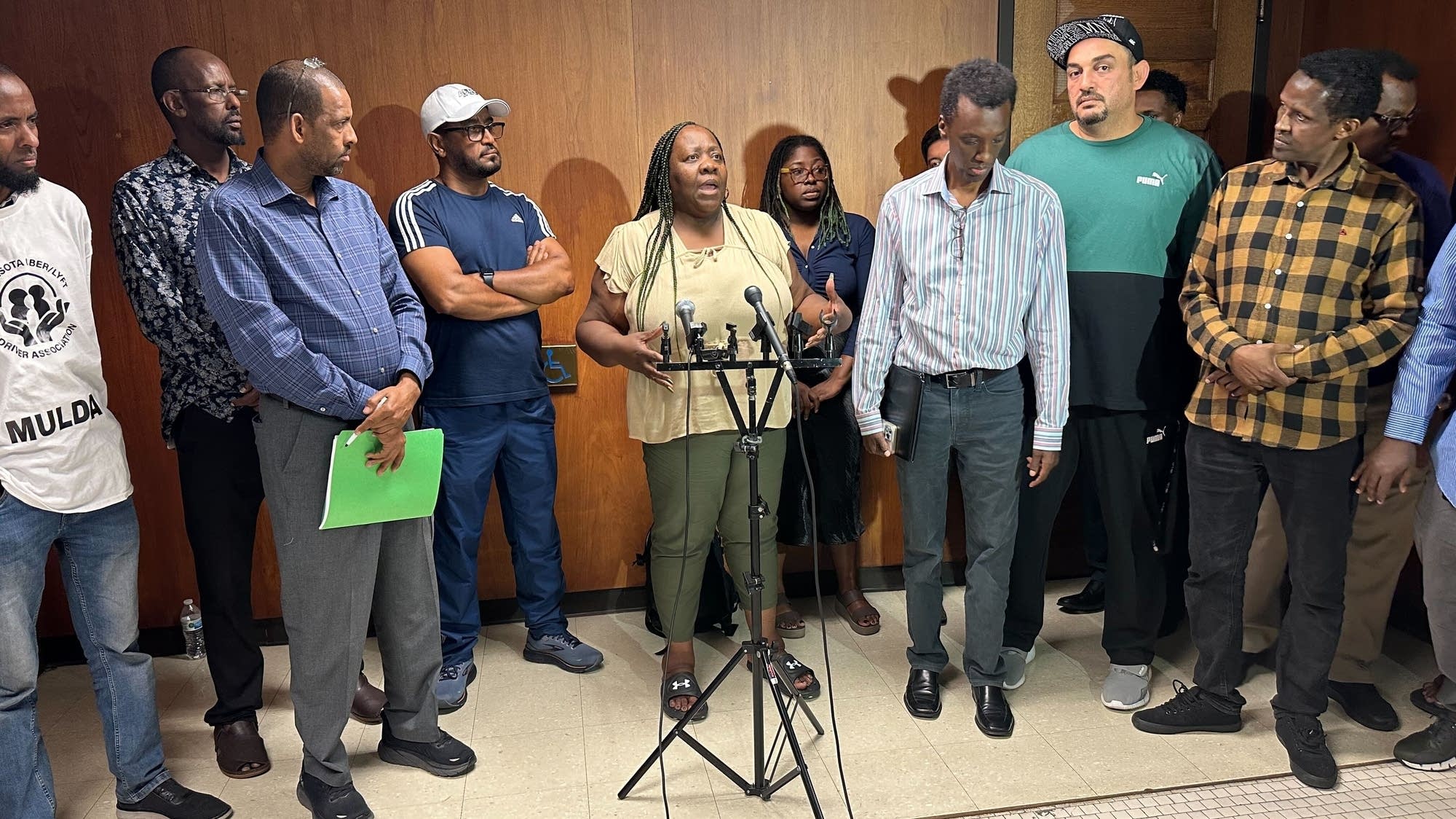 Proposal to boost rideshare driver pay moves forward in Minneapolis ...