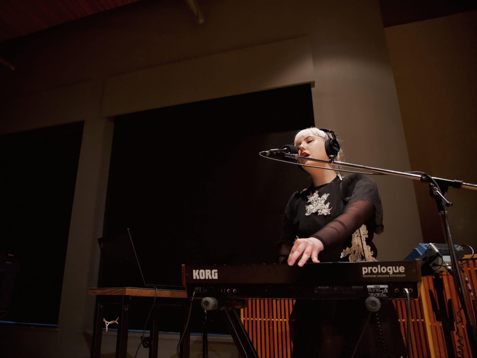 Kaelan Mikla bring Icelandic synth-punk to The Current studio | The Current